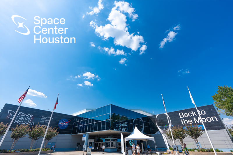Space Center Houston – Cambio